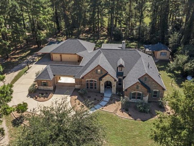 1534 Virgie Community Rd, Magnolia, TX 77354