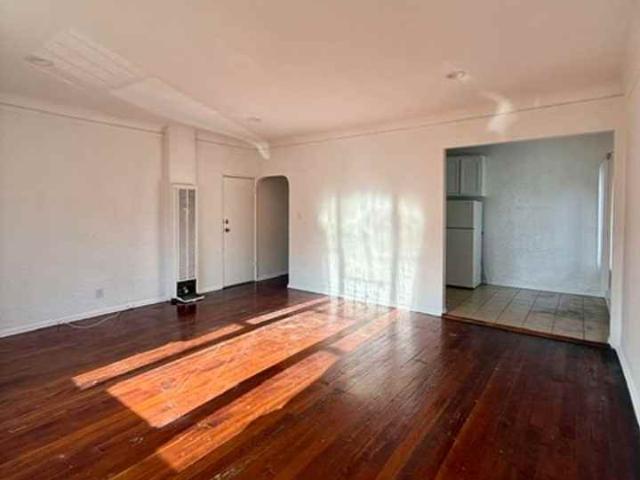 1534 Winona Blvd. Studio Apartment for Rent at 1534 Winona Blvd, Los Angeles, CA 90027 East Hollywood