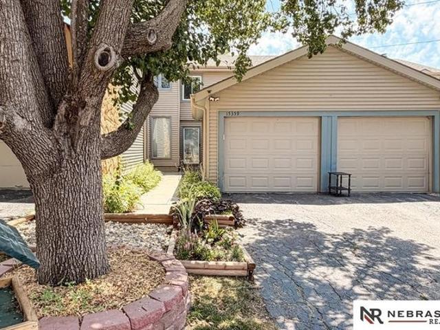 15359 Mason Plz, Omaha, NE 68154