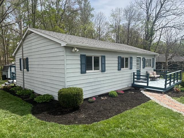 1535 N Mohican Trail
