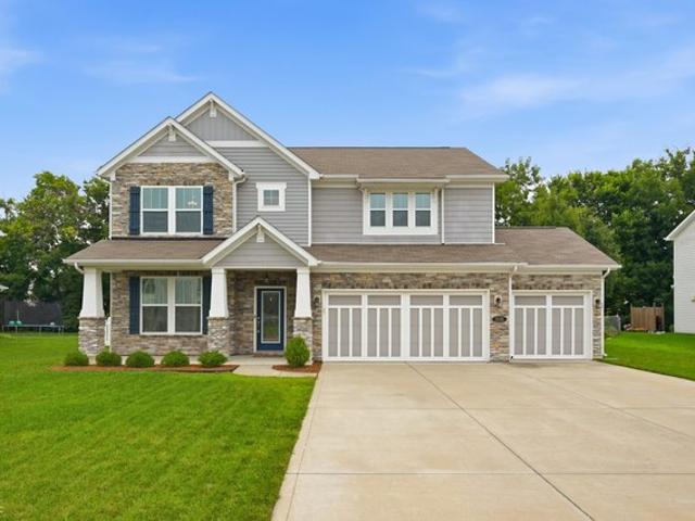 1535 Bearcub Ln, Avon, IN 46123