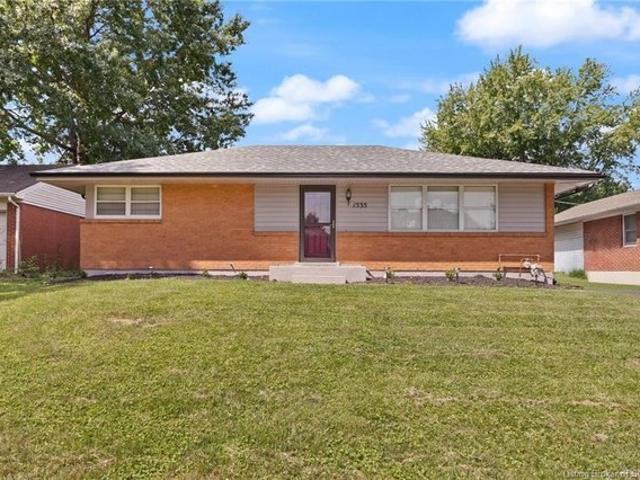 1535 Briarwood Dr, Clarksville, IN 47129