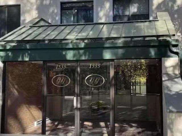 1535 E Putnam Avenue, 308, Old Greenwich, CT 06870