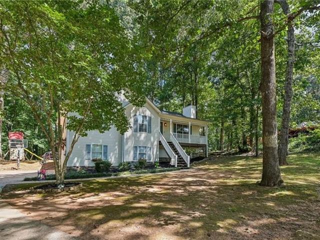 1535 Kimberly Pl, Canton, GA 30114