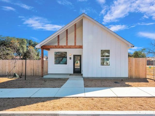 1535 Lennon St # 1, San Antonio, TX 78223