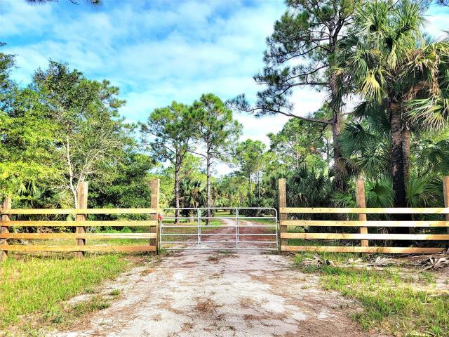 1535 rd St, Fellsmere, FL 32948 | MLS #F10529