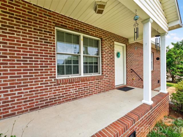 1535 & 1537 23rd Street NE