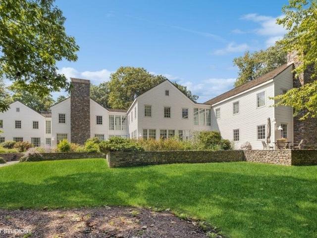 15360 Lakeshore Road, Lakeside, US, MI