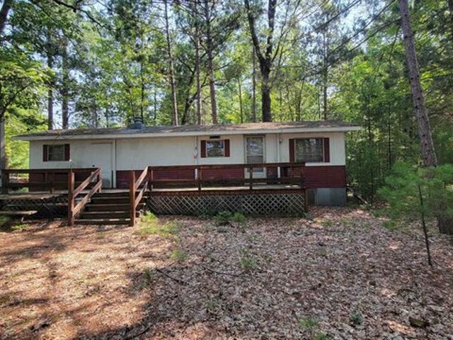 15368 Grindle Oak Dr, Mountain, WI 54114