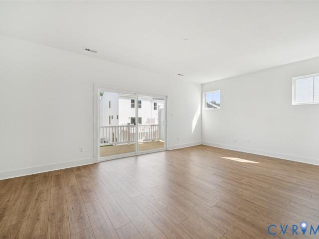 15369 Sunray Alley