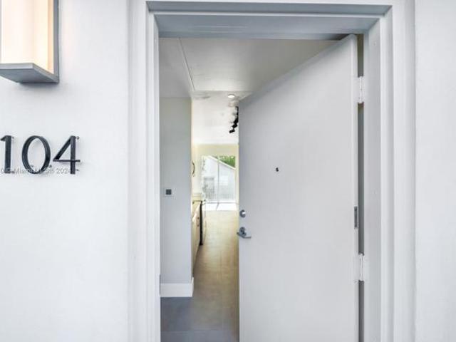 1536 NW 15th Ave #104, Miami, FL 33125