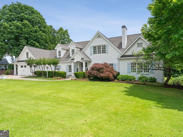 1536 Blue Ridge Drive NE