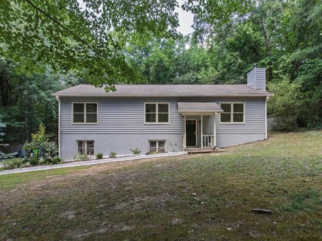 1536 Crickett Rd, Raleigh, NC 27610