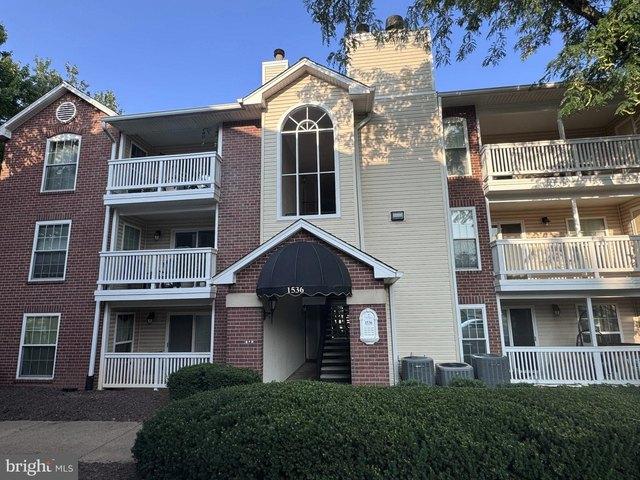 1536 Lincoln Way Unit 302B, McLean, VA 22102