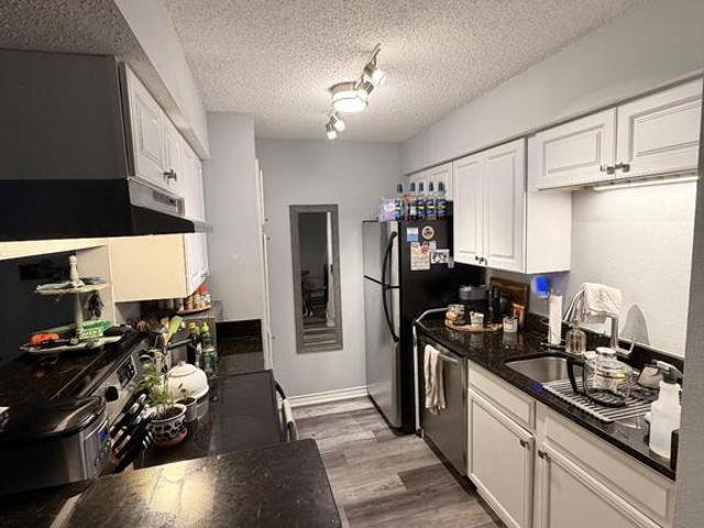 1536 Lincoln Way # 302B