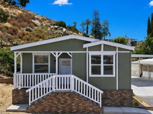 1536 S State St Spc 112, Hemet, CA 92543