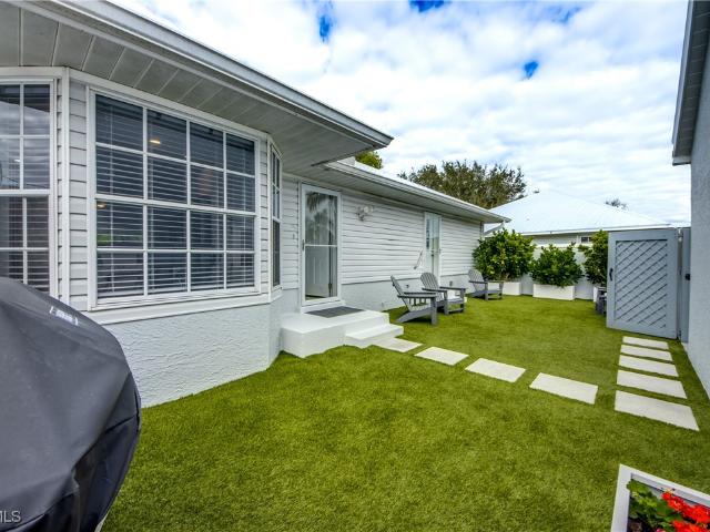 15371 River Vista Dr, Unit 803, North Fort Myers, FL 33917 | MLS #2025025 | Compass
