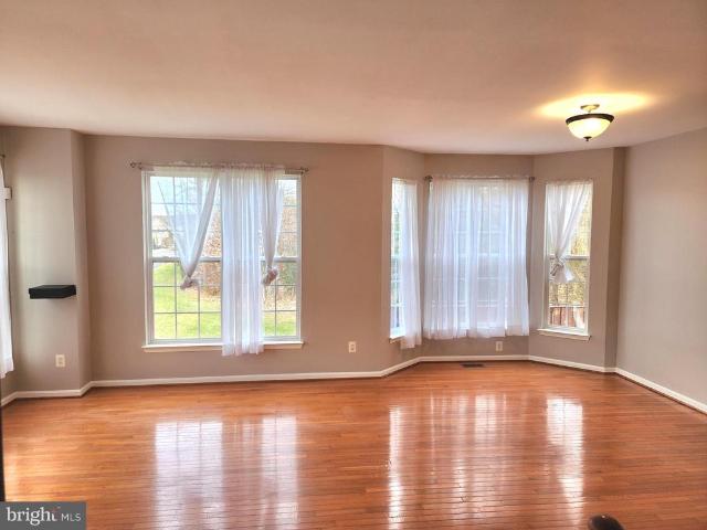 15377 Elizabeth Burbage Loop