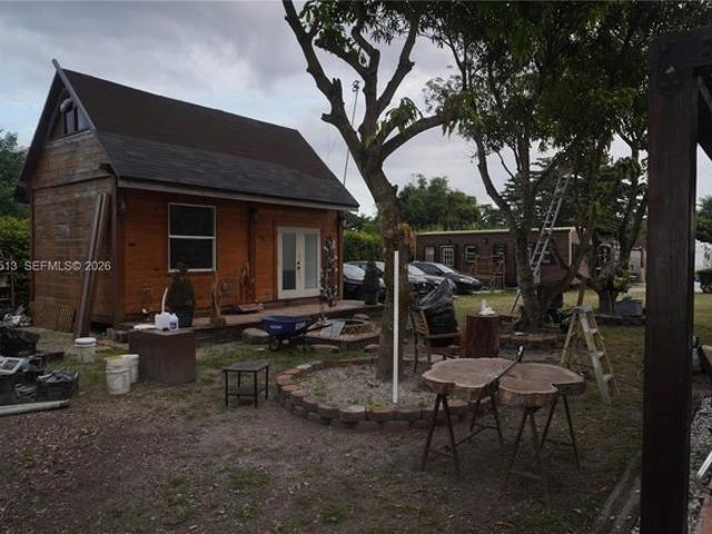 15375 SW 209th Ave, Miami, FL 33187