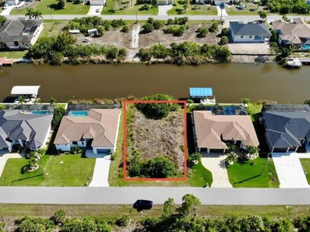 15376 Hennipen Cir, Port Charlotte, FL 33981
