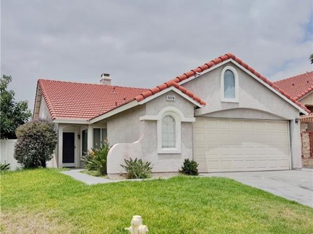 15376 Sandhurst St, Fontana, CA 92336