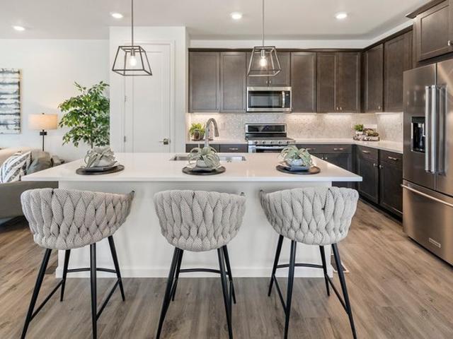 1537 E 3rd Ave, Longmont, CO 80501