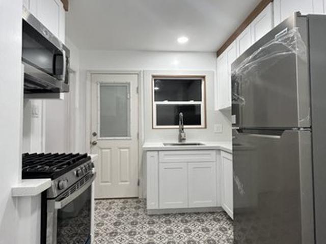 1537 Freeman Ave, Long Beach, CA 90804