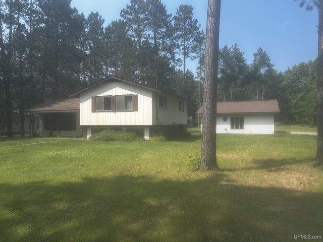 1537 Highway M69, Crystal Falls, MI 49920