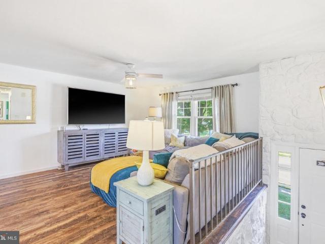 1537 Princess Anne Drive