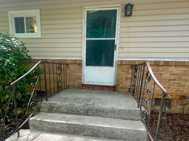 1537 Sagewood Circle