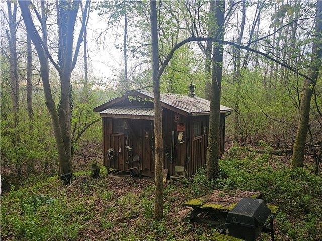 1537 Tyre Rd, Clyde, NY 14433