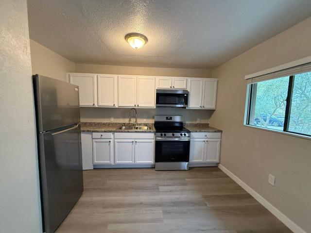 1537 W Pierce Street # Apt 2