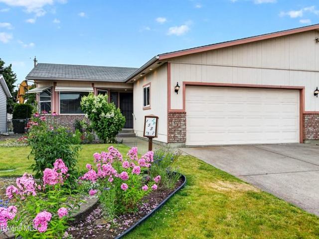 1537 W Woodlawn Dr Apt 1, Hayden, ID 83835