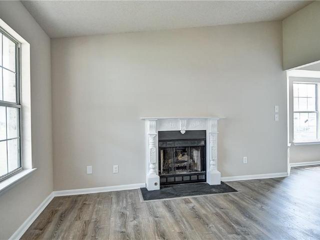 1537 Winter RD