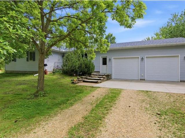 15381 th St, Wabasha, MN 55981