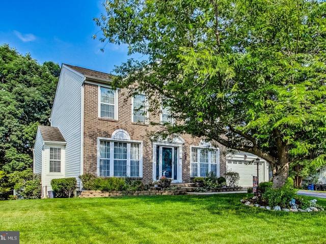 15385 Bevanwood Dr, Woodbridge, VA 22193 | MLS #VAPW2114 | Compass
