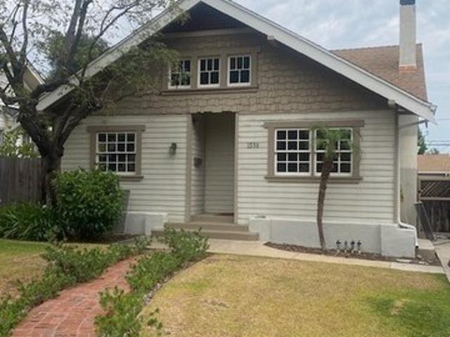 1538 N Holliston Ave, Pasadena, CA 91104