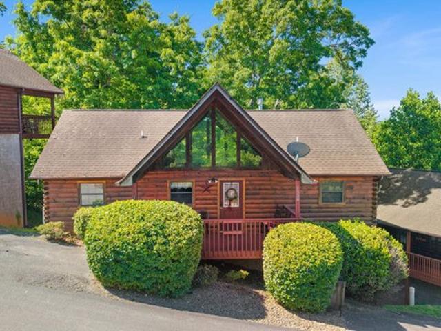 1538 Bears Den Way, Sevierville, TN 37862