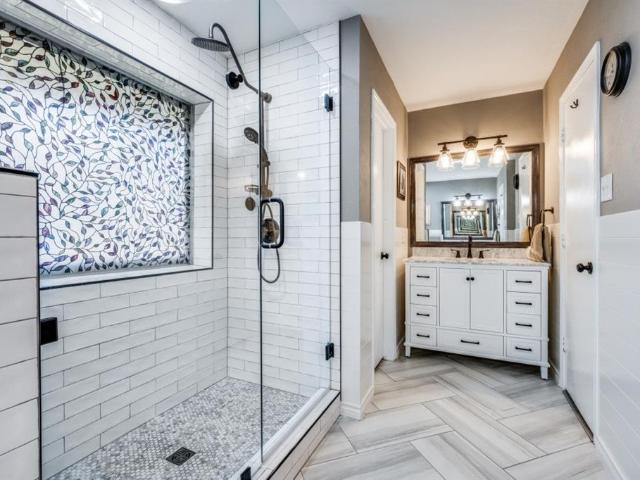 1538 Glenhill Ln, Lewisville, TX 75077 | MLS #21213