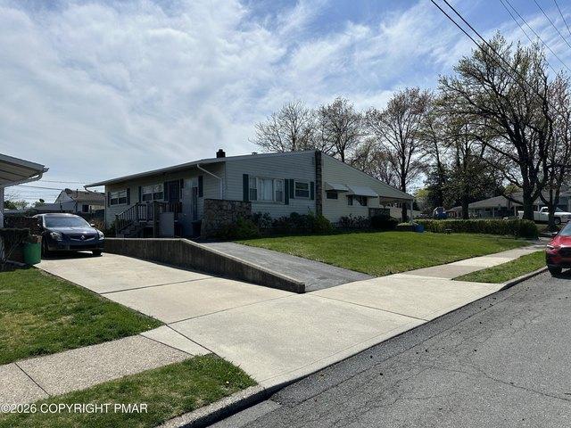 1538 Jill St, Bethlehem, PA 18017