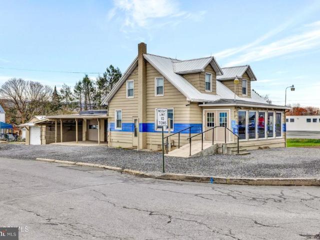 1538 Susquehanna