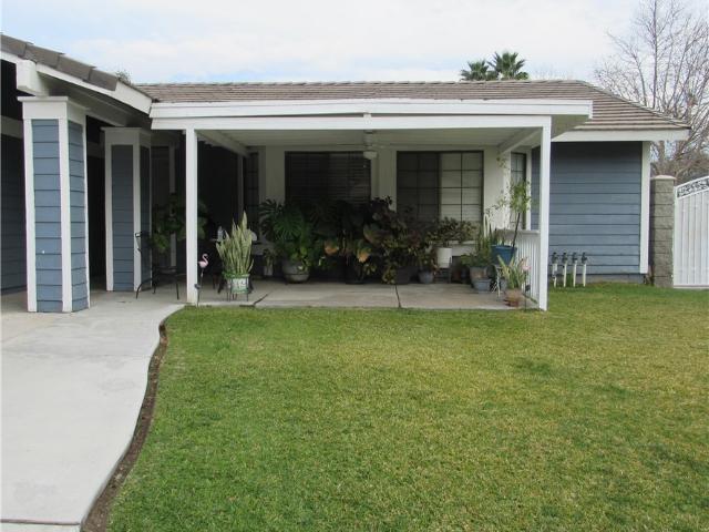 1538 Teton St, San Bernardino, CA 92407 | MLS #CV26015 | Compass