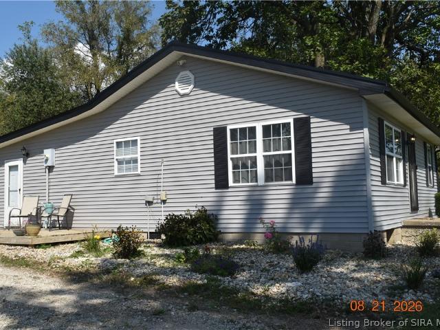 1538 W Mt Horeb Road