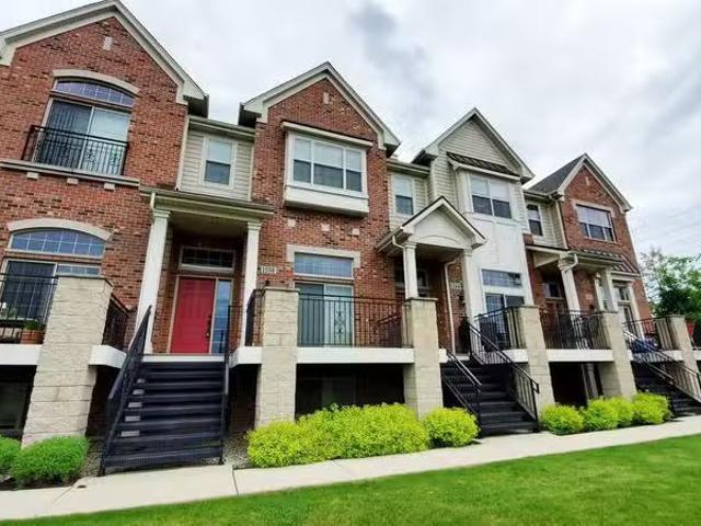 1538 1502 1550 LAKERIDGE