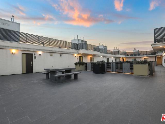 1539 Beloit Ave, Unit 214, Los Angeles, CA 90025 | MLS #26649