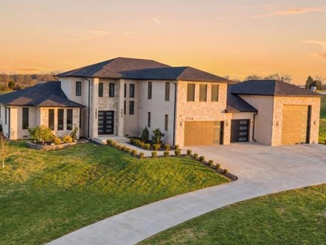 1539 S Millridge Ct, Nixa, MO 65714