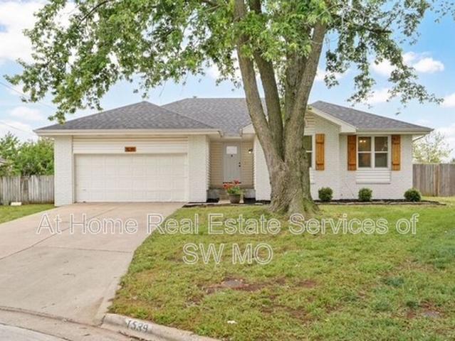 1539 W Rockwood Ct, Springfield, MO 65807