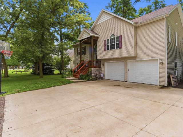 1539 W Rolston Road