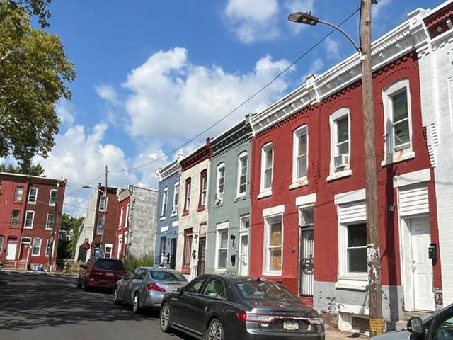 1539 W Tucker Street