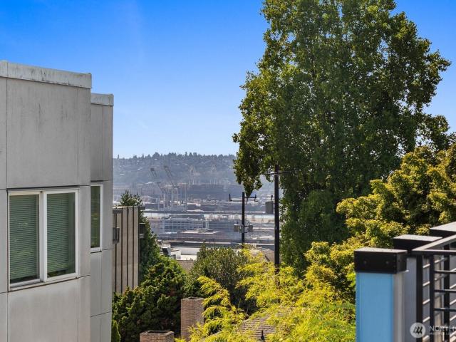 1539 14th Avenue S # B